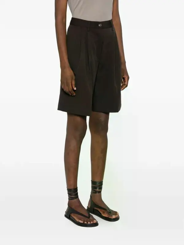 WOC Zaria Pleated Shorts