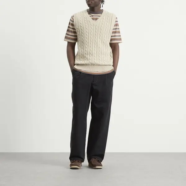 BEAMS Cable Knit V-neck Vest - Grey