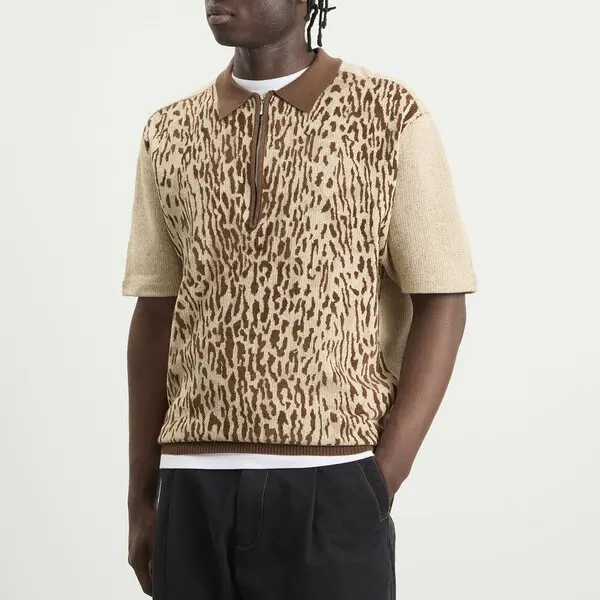BEAMS Animal Jacquard Knit Polo - Giraffe