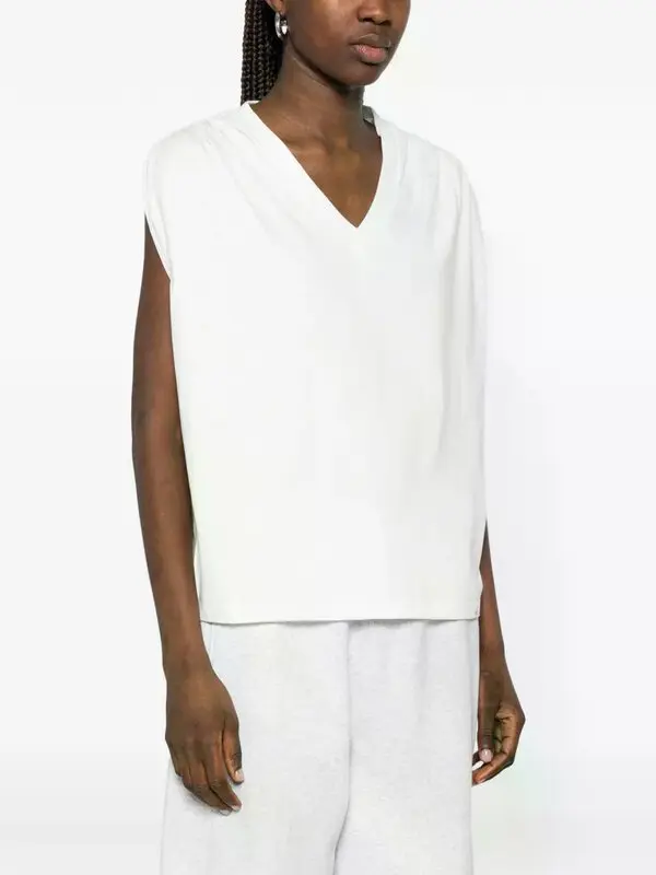 WOC Matera V-neck Sleeveless Vest