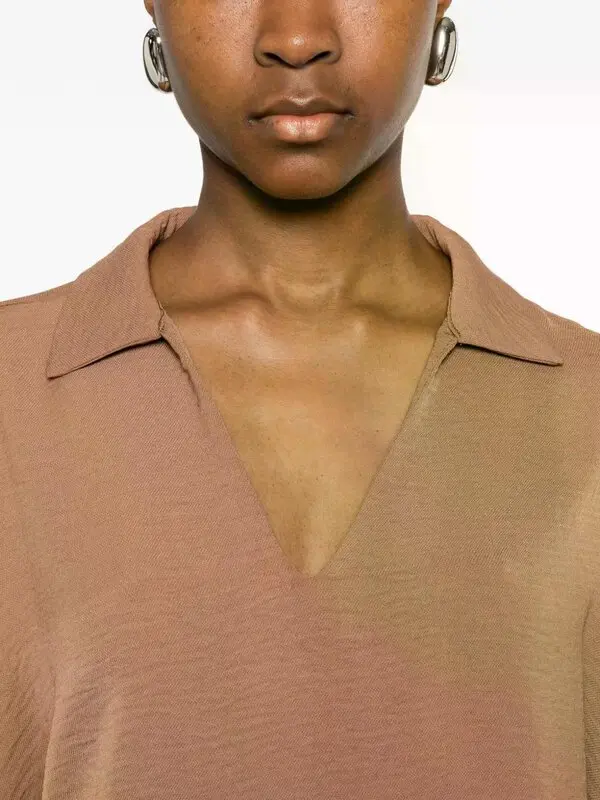 PHILIA LOFT V-neck Shirt