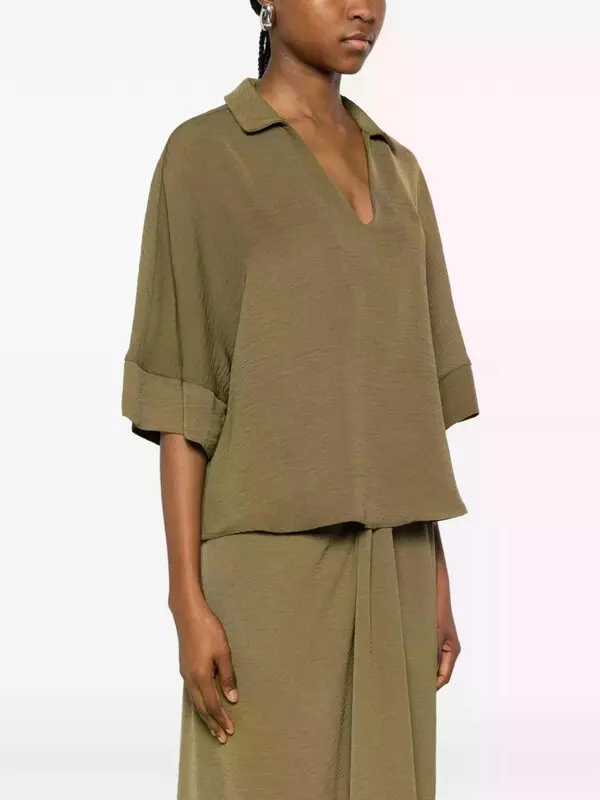 PHILIA LOFT Collared V-neck Blouse