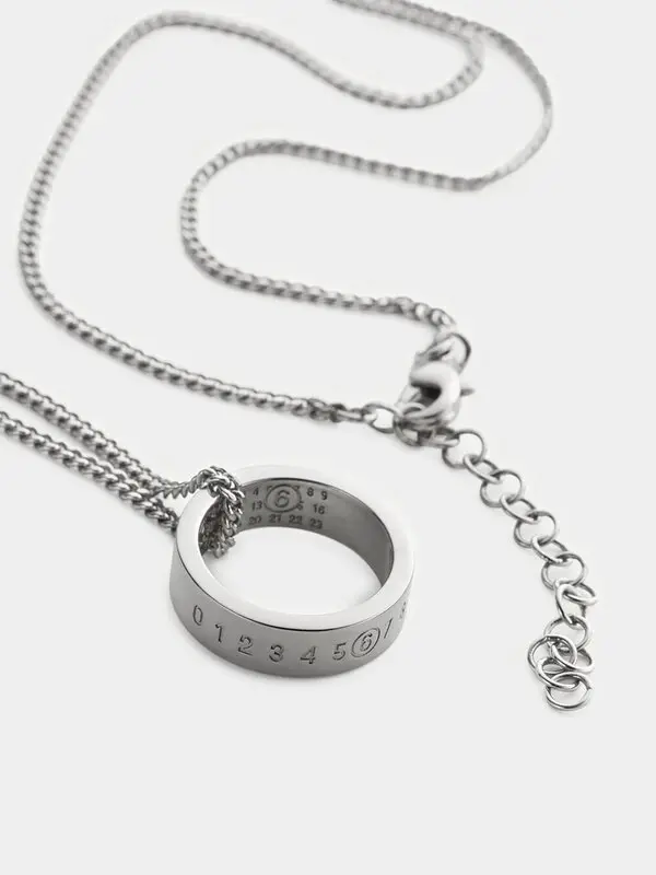 MAISON MARGIELA Numeric Engraved Pendant Necklace - Silver