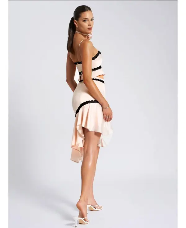MISS CIRCLE NEW YORK Lace Trim Satin Midi Skirt