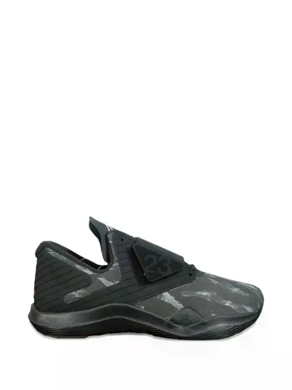 JORDAN Relentless Logo Sneakers