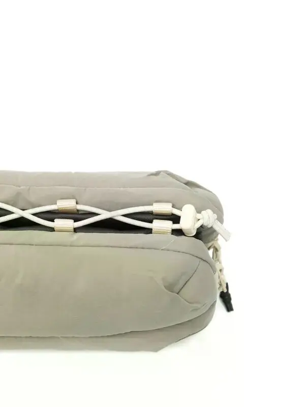 TOPOLOGIE Medium Drawstring Bottle Sacoche