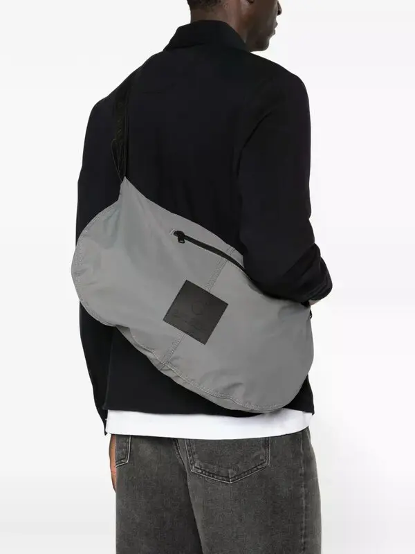 OFF GRID Zipped Messenger Bag