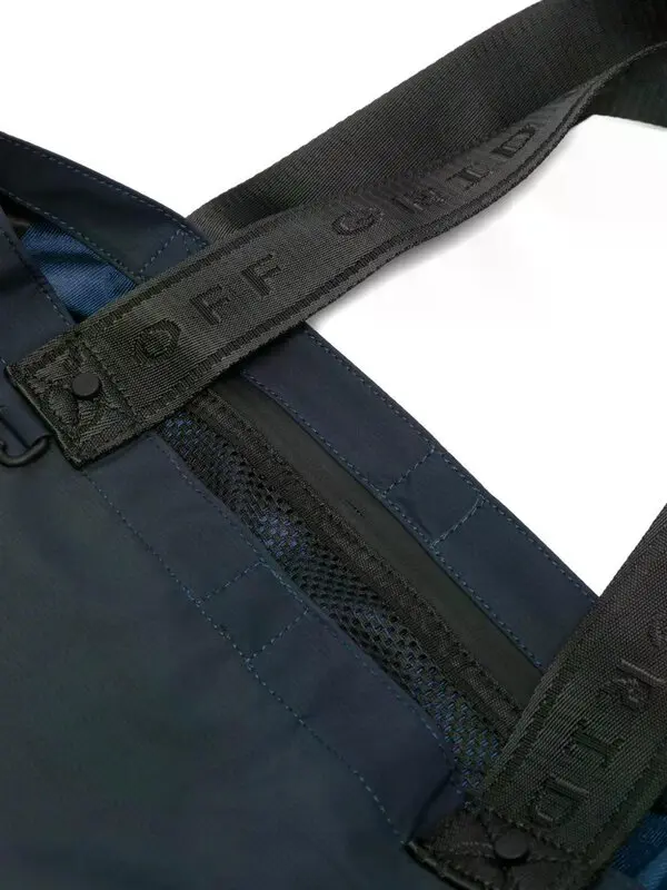 OFF GRID Detachable Pouch Shoulder Bag