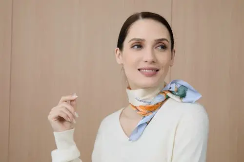 YOUZEY The Calia Scarf - Orange