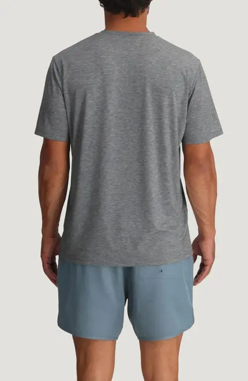 FREE FLY Elevate T-shirt - Heather Grey