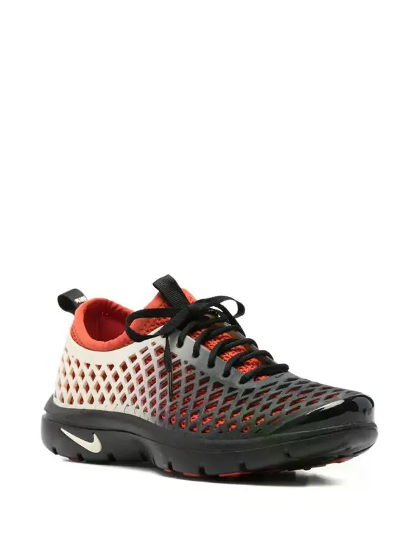 Nike Rejuven8 Grid Panelled Sneakers