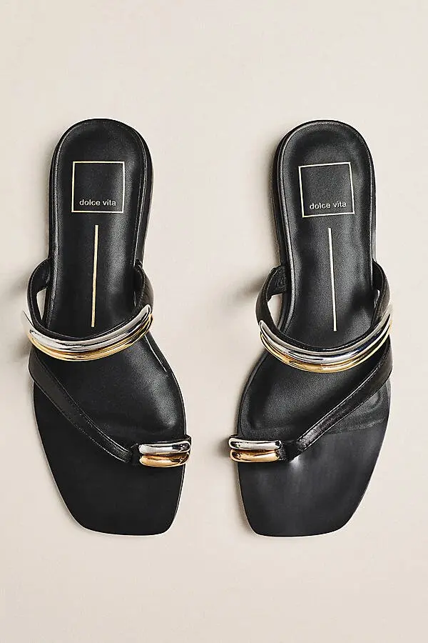 Dolce Vita Tara Toe Loop Sandals - Black