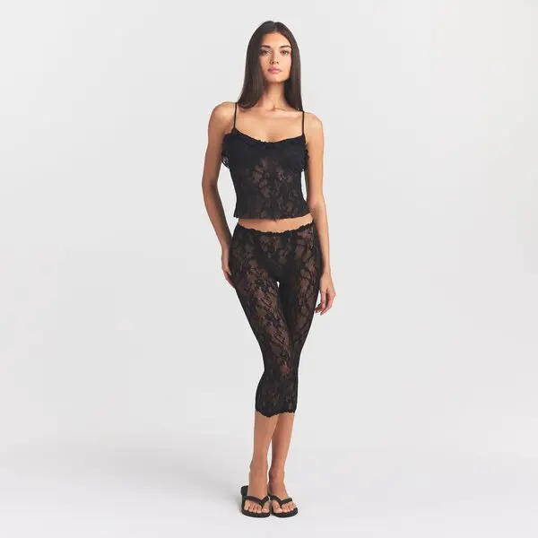 SKIMS Stretch Lace Cami Top - Soot