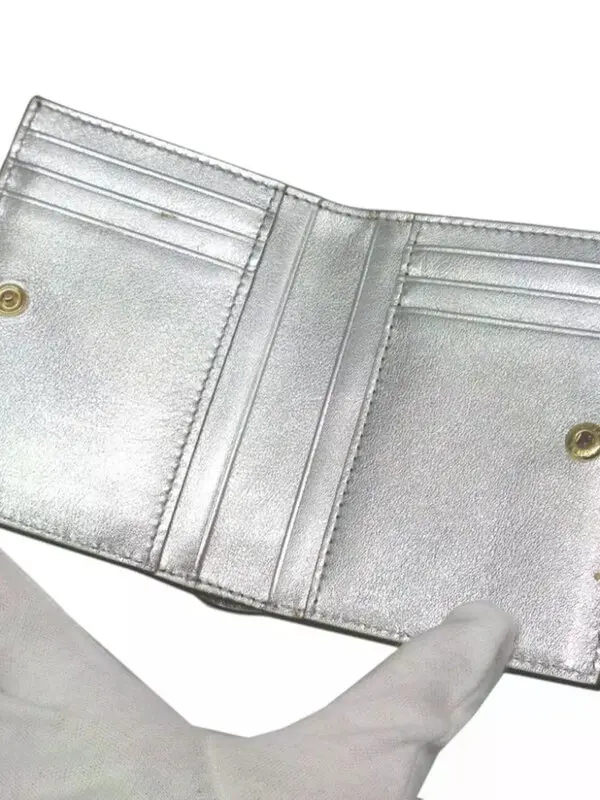 Fendi 2010-2025 Metallic Leather Logo Bifold Compact Wallet Small Wallets - Silver