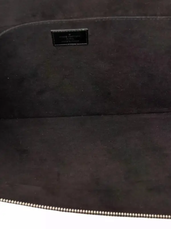 LOUIS VUITTON 2017 Epi Pochette Jour Gm