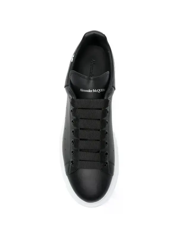 Alexander McQueen Oversized Skull-print Sneakers - Black