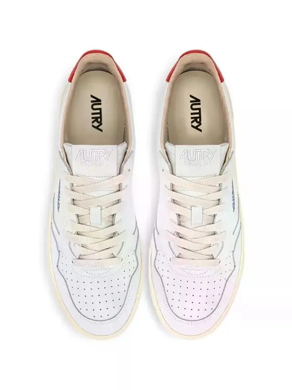 AUTRY Medalist Leather Sneakers - White