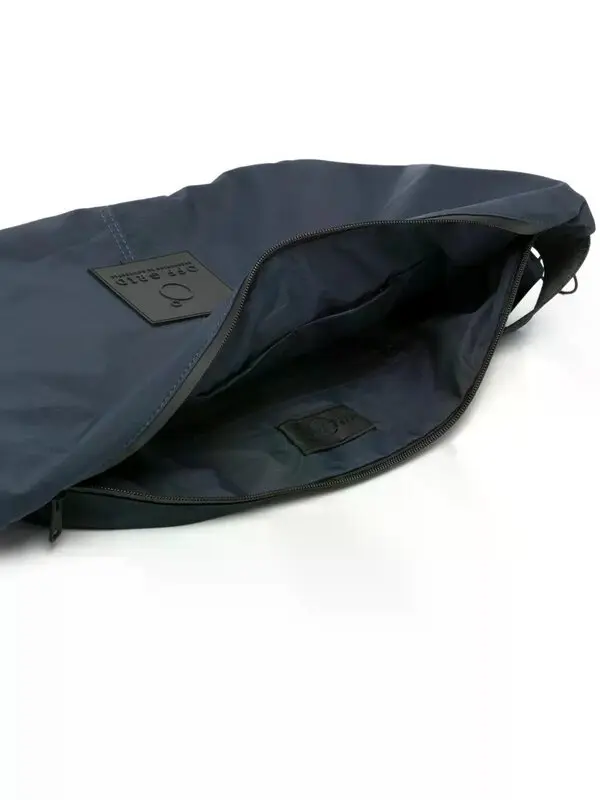 OFF GRID Zip Shoulder Bag