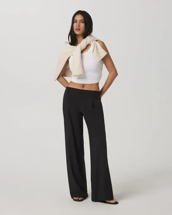 Vuori Villa Wideleg Trouser Shorts - Black