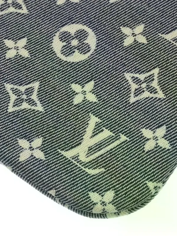 LOUIS VUITTON 2013 Clés Monogram Chain Wallet - Blue