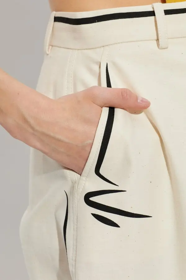 Moschino High-waisted Printed Trousers - Cream