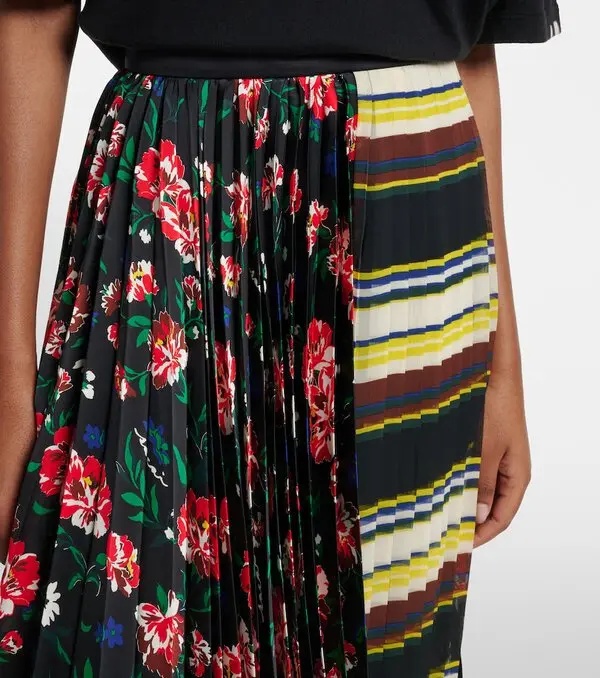 Sacai Printed Plissé Midi Skirt