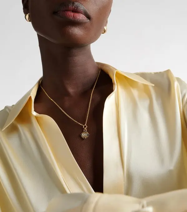 FOUNDRAE Infinite Gratitude Pendant Necklace