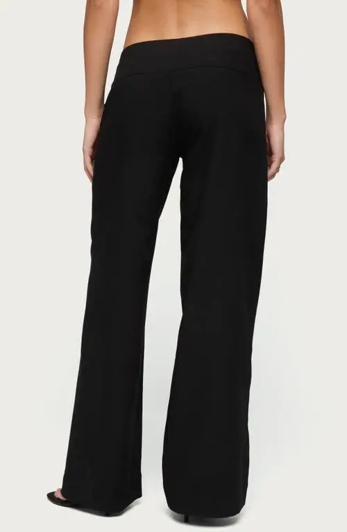 EDIKTED Buckle Low Rise Baggy Pants