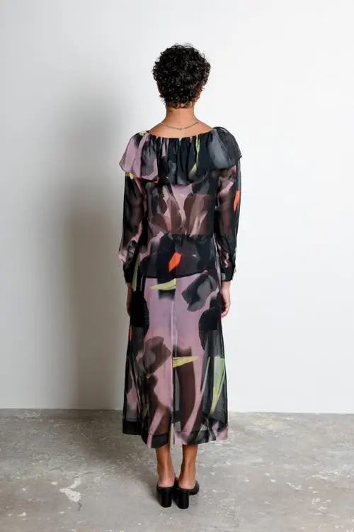 UNTITLED IN MOTION Mora Sheer Organza Midi Skirt