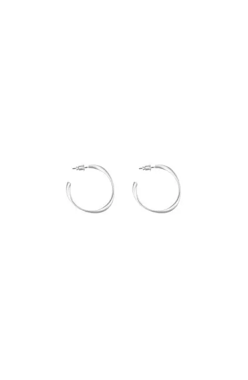 BEARFRUIT JEWELRY Leslie Small Sculpted Oval Hoop Earrings Dainty Trendy - Silver