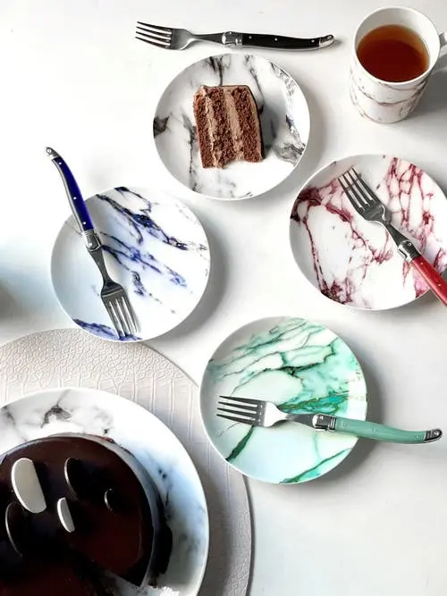 Prouna Marble Azure Canape Plate