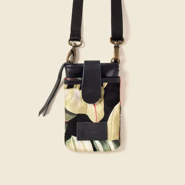 CASUPO Compact Phone Bag - Black Floral