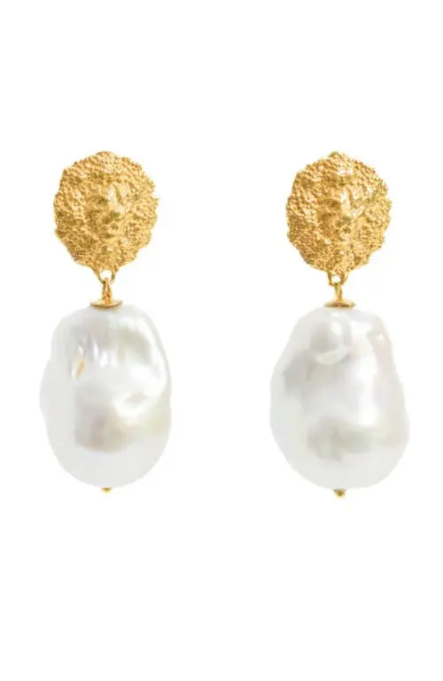 FREYA ROSE Lion Pearl Drop Earrings - Gold