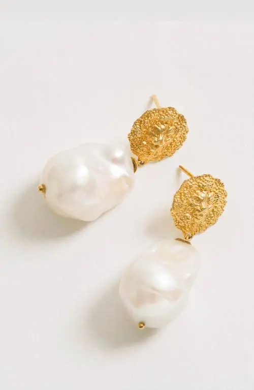 FREYA ROSE Lion Pearl Drop Earrings