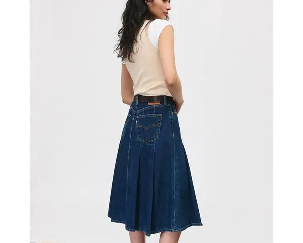 LEVI'S Pleated Midi Skirt - Slightly Circular