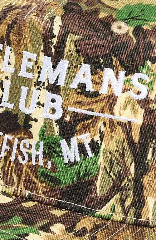 FRIDAY FEELIN’ Cattlemans Club Snapback Cap