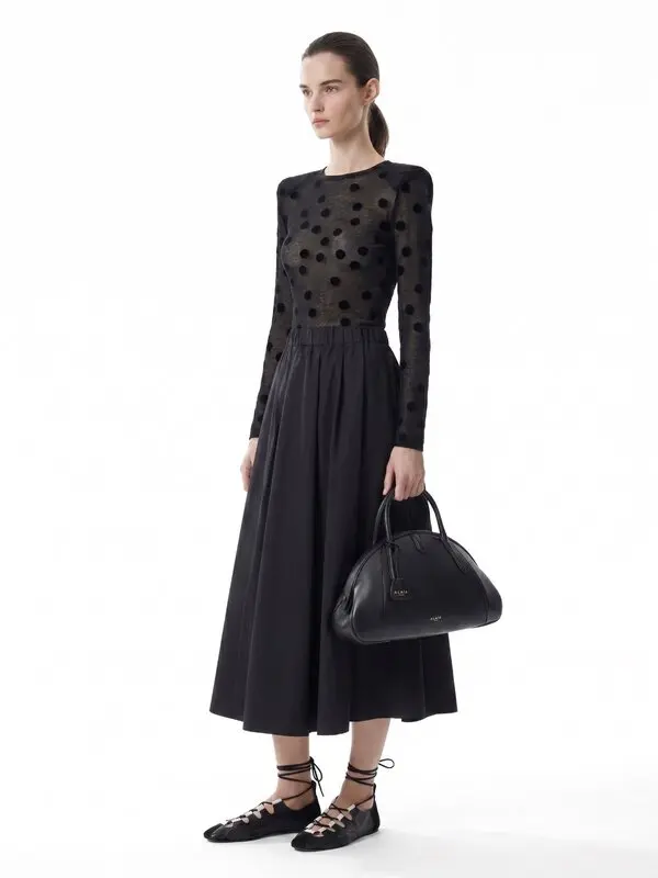 Alaïa Handbag In Calfskin Leather - Black