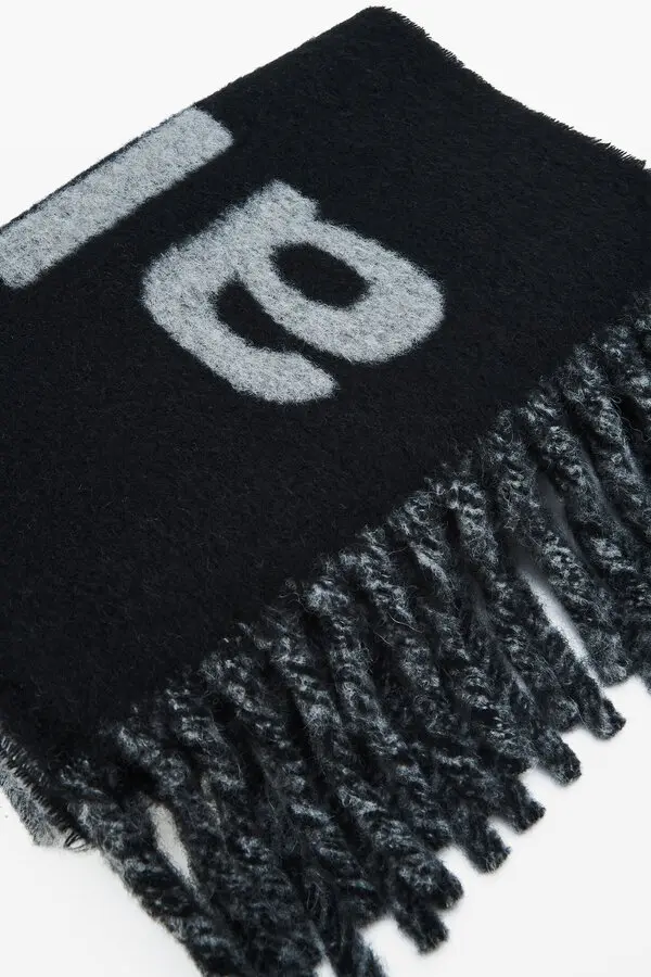 Alexander Wang Jacquard Logo Scarf In Alpaca-wool Blend - Black/grey
