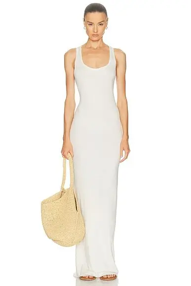Eterne Hedi Maxi Dress