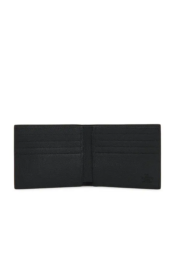 Valentino Garavani Vlogo Signature Billfold Wallet In Black - Nero