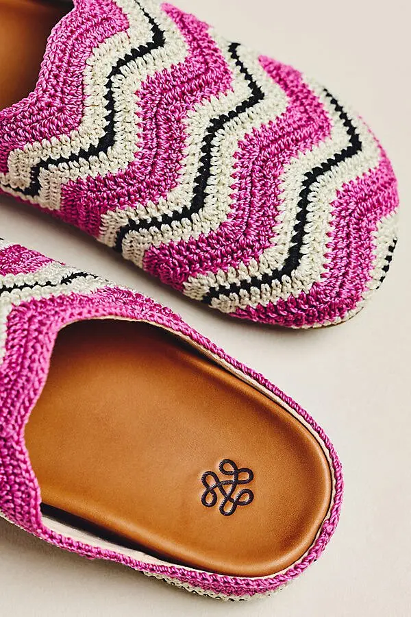 THE SAK Bolinas Ripple Slip-on Clogs - Fuchsia