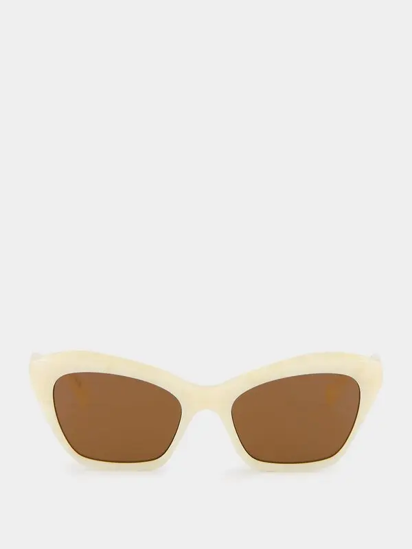 Valentino Garavani Ivory Dauphin Sunglasses In Recycled Acetate - Cream