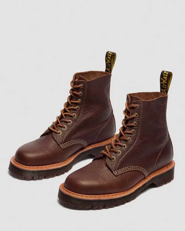Dr. Martens 1460 Wild Grain Leather Boots - Brown
