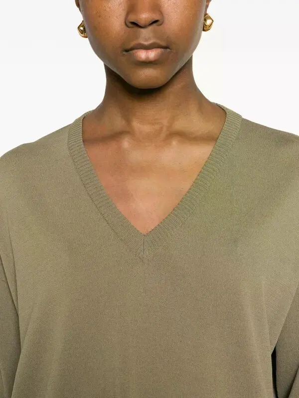 NEERA V-neck T-shirt