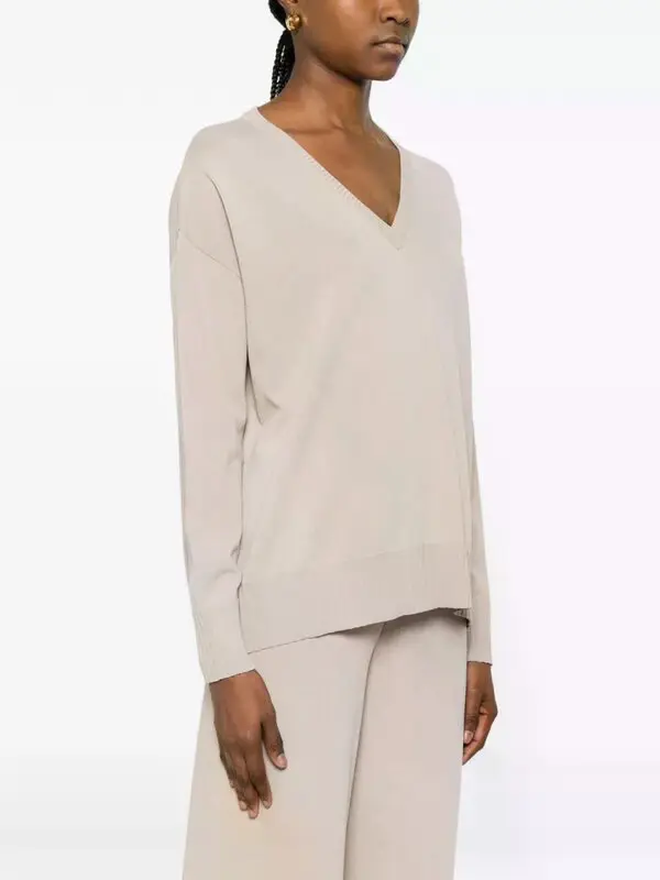 NEERA Long-sleeve V-neck Top