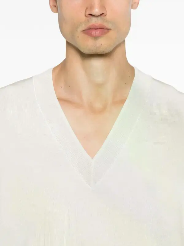 AMI Paris Short-sleeve V-neck T-shirt