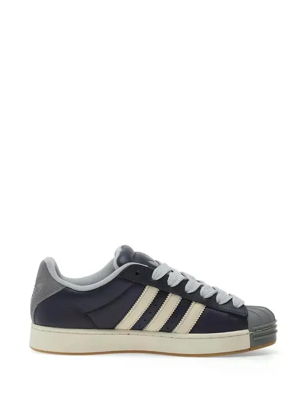 Adidas Superstar Sneakers