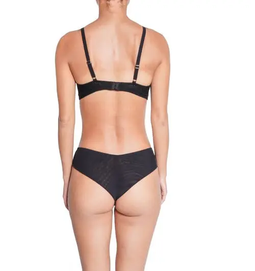 HUIT Desir Lace Tanga