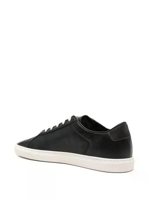 COMMON PROJECTS Lace-up Sneakers - Black