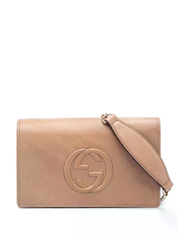 Gucci Pebbled Calfskin Soho Wallet On Chain Crossbody Bag - Neutrals
